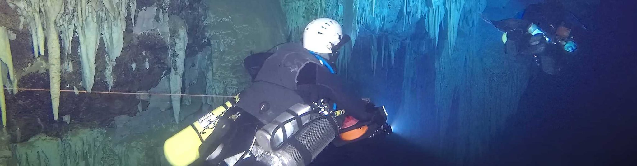 Cave Diving - Australian Speleological Federation